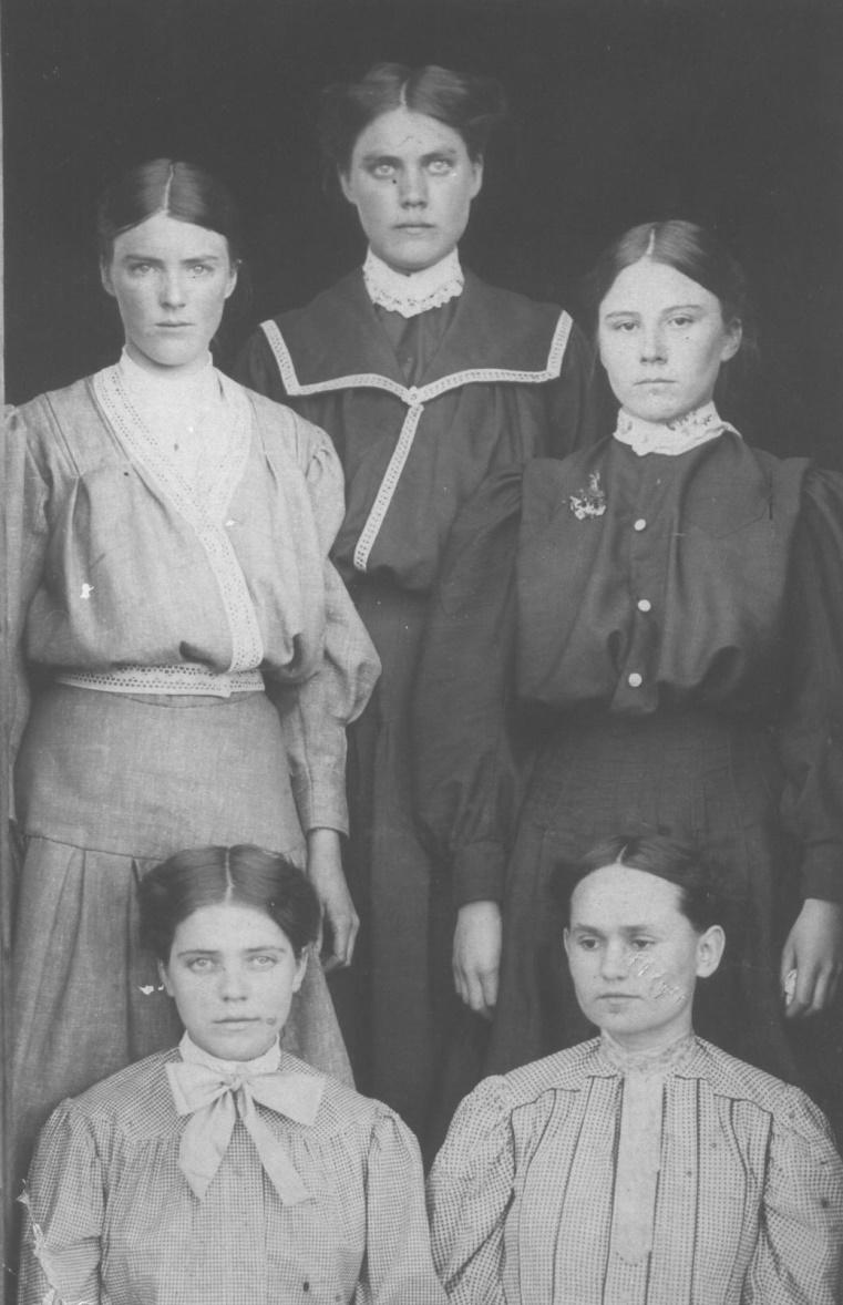 Families Across the Generations: Throwback Thursday: Stern Women