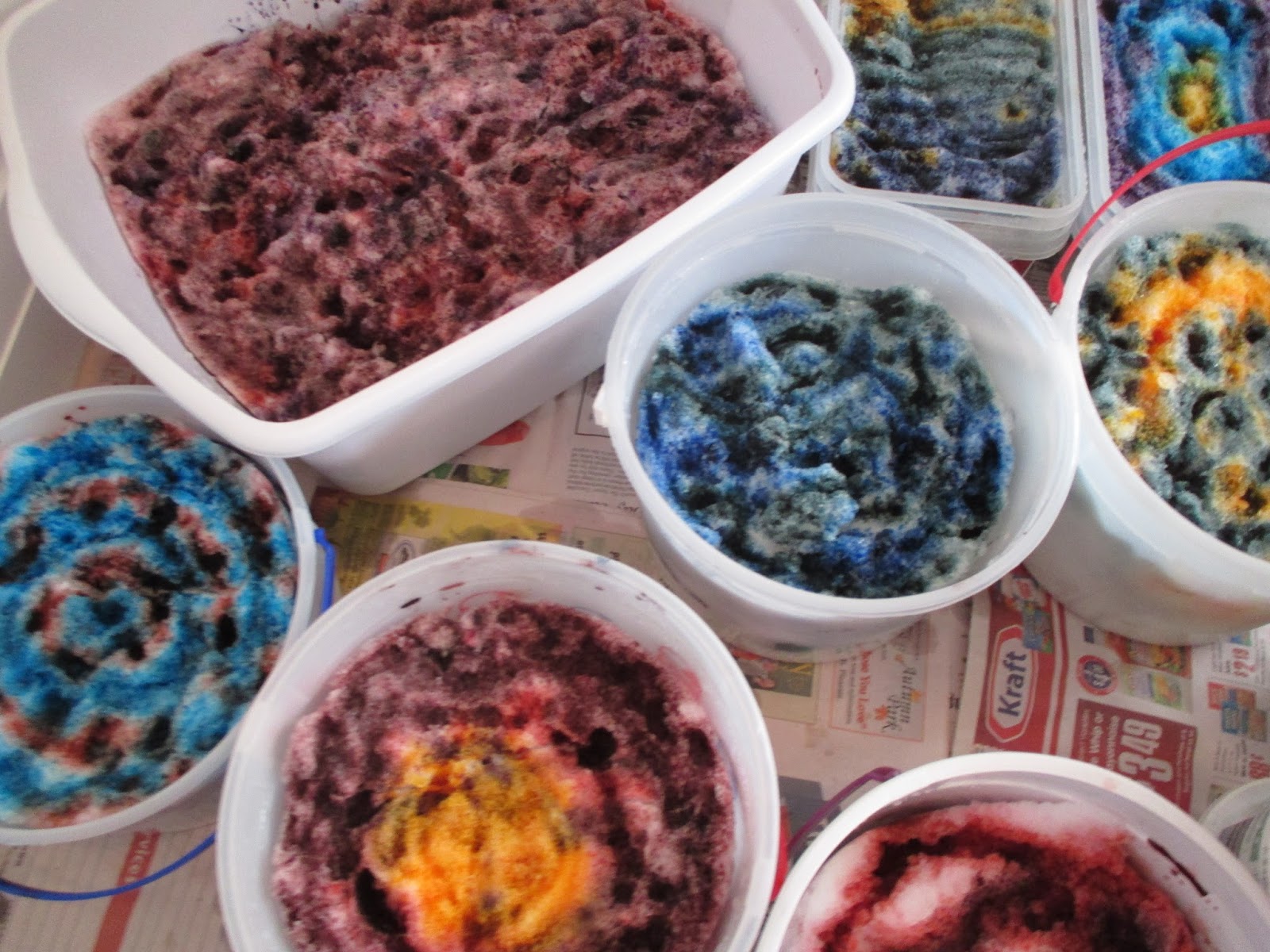 Bunchberry Studio: Snow Dyeing