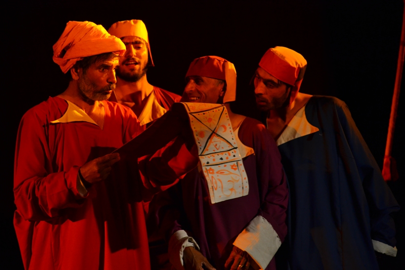 Search Kashmir: April 2013