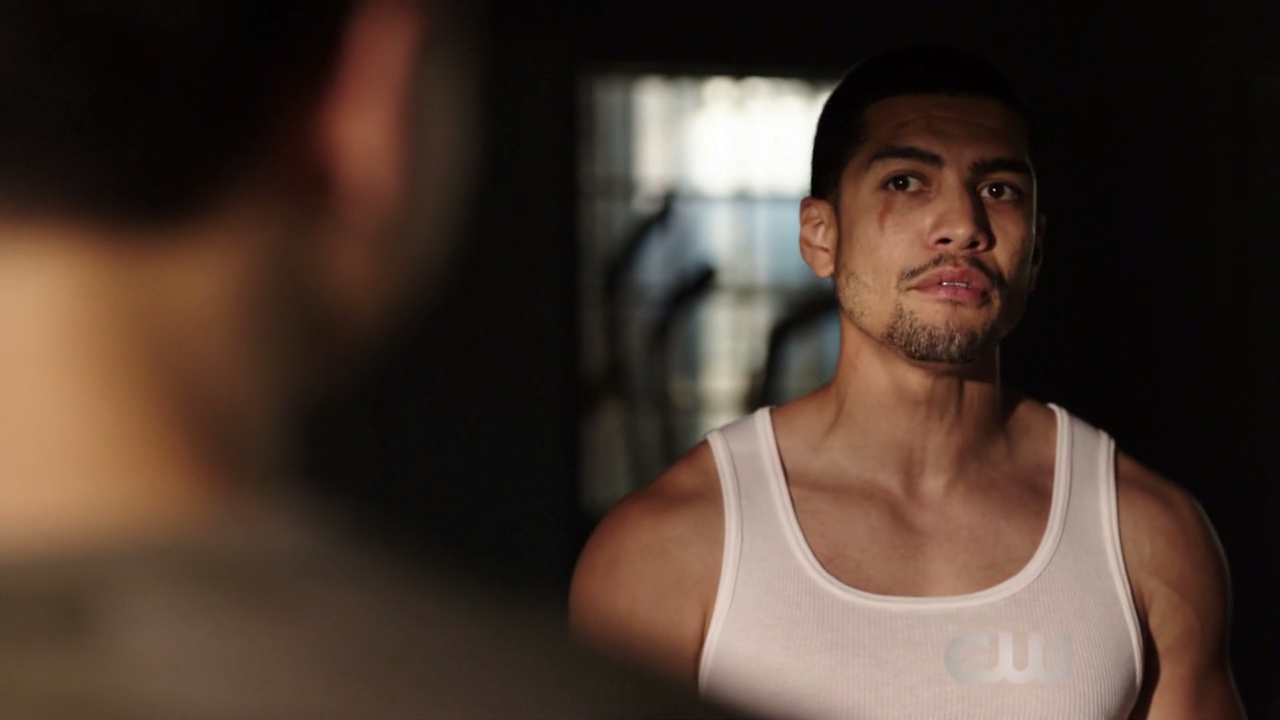 Stephen Amell & Cody Runnels on Arrow (2018) ~ DC's Men of the Moment