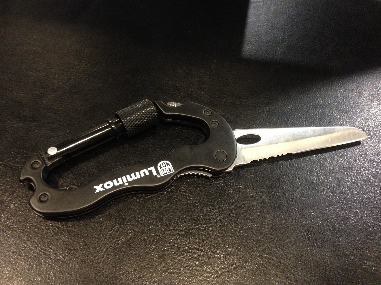 My Knife Collecting Hobby: Luminox Carabiner (or Karabiner) Folding ...