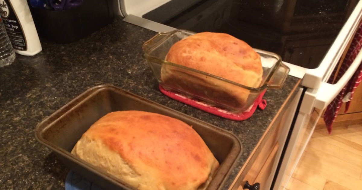 The Girl with the Red Nikon: Homemade Bread