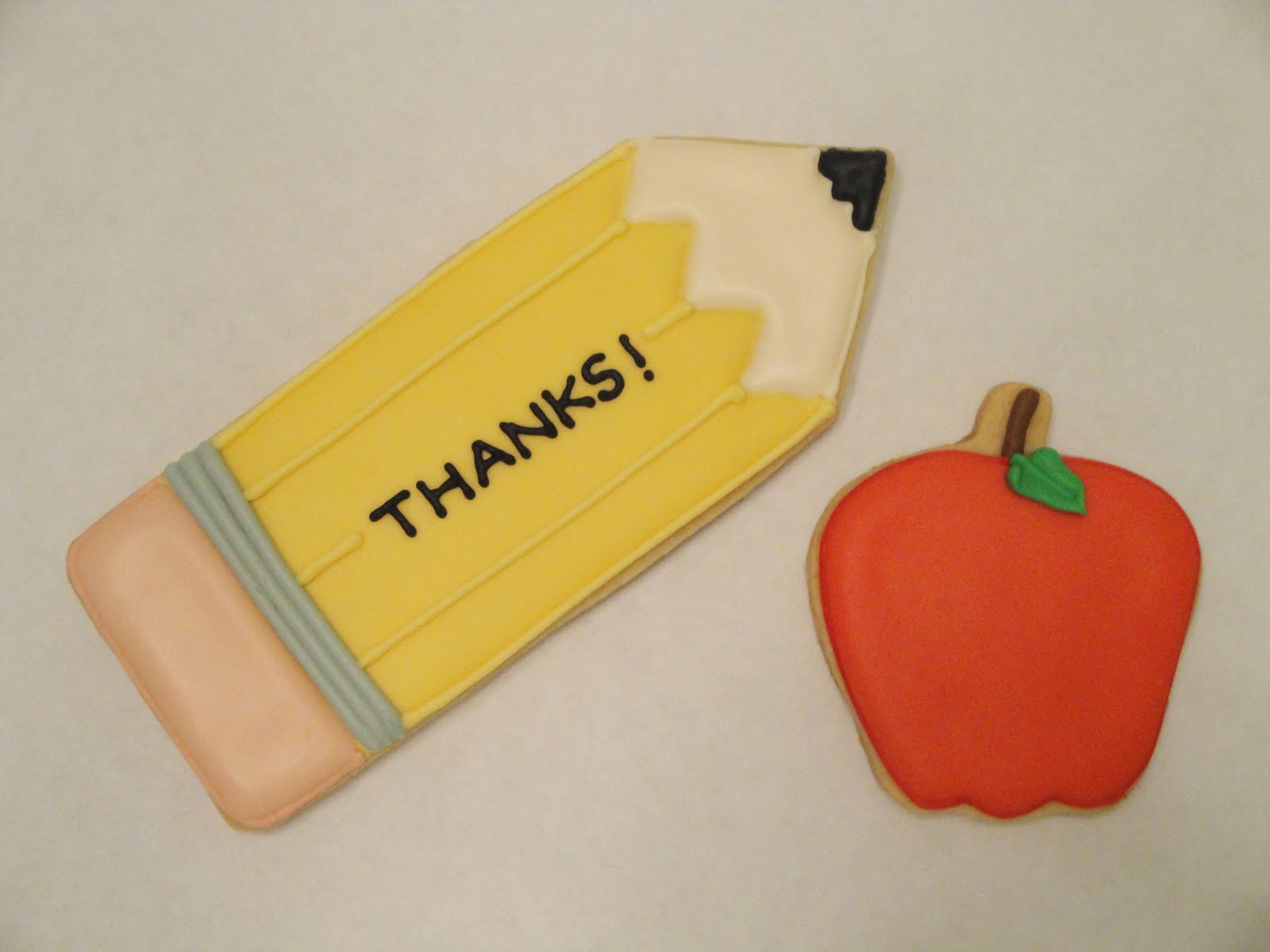 Sugar Mama Cookies #1: Pencil & Apple Cookies for a Teacher