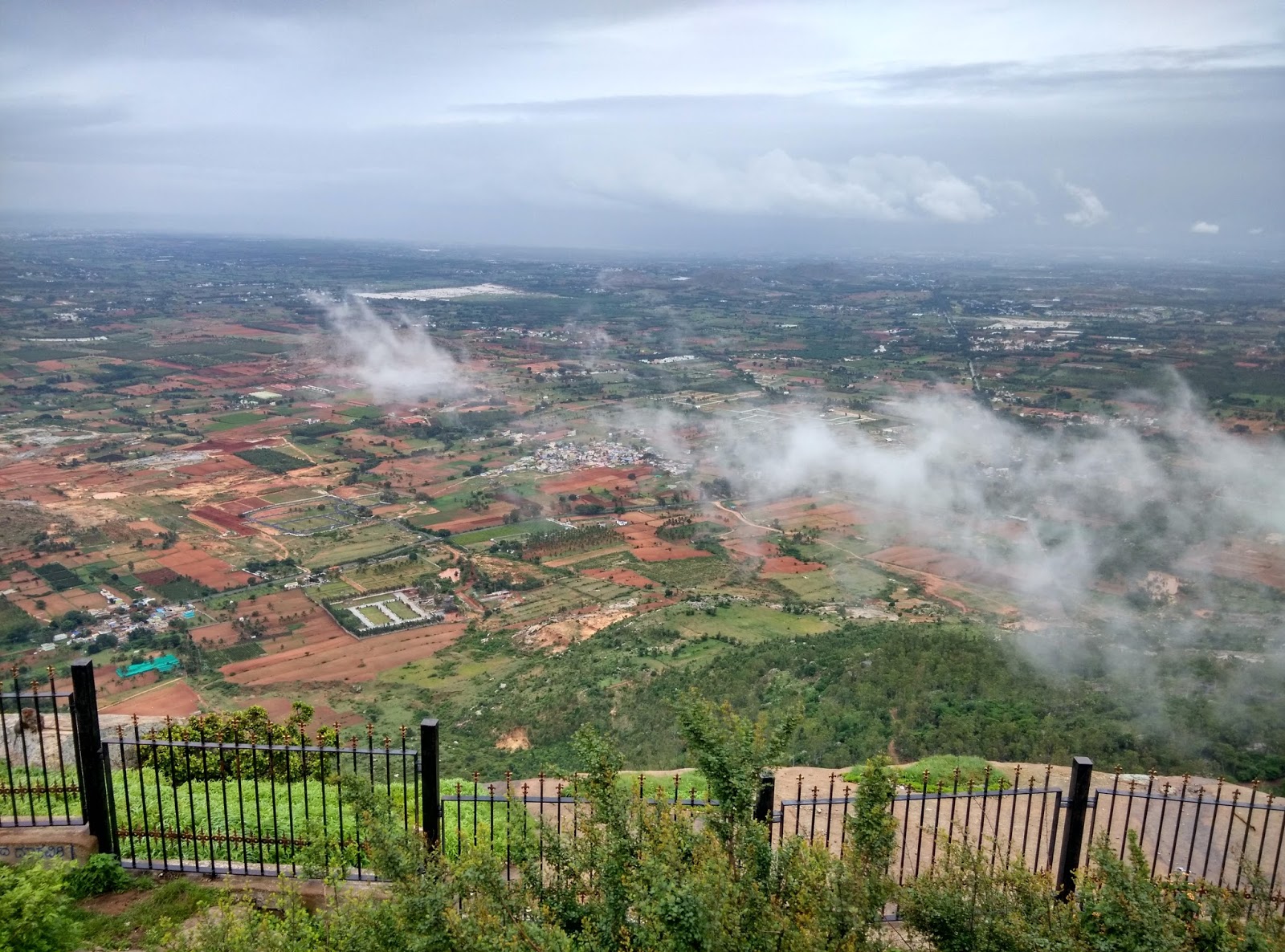 SHANDE: Monsoon trip to Nandi Hills