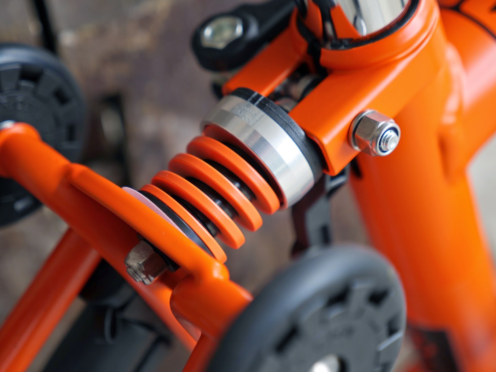 My Orange Brompton: My Review of my new Orange P Type Brompton P6L