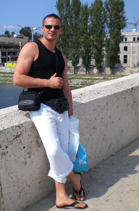 Piedi al Maschile: Hakan Serbes