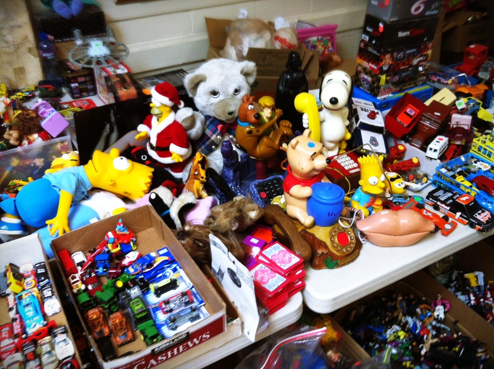 Lair of the Dork Horde: The Lake City Toy Show - Pics & Stuff