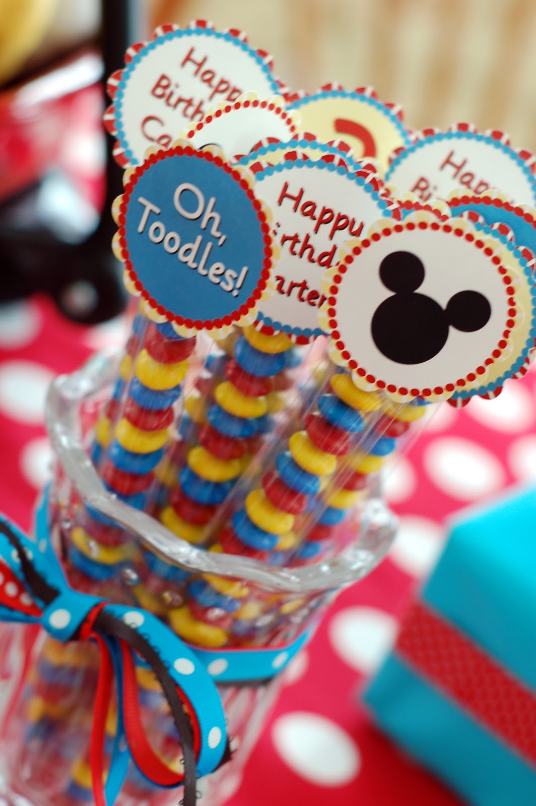 michelle paige blogs: Candy Stacks with Sewn Up Cellophane Bags