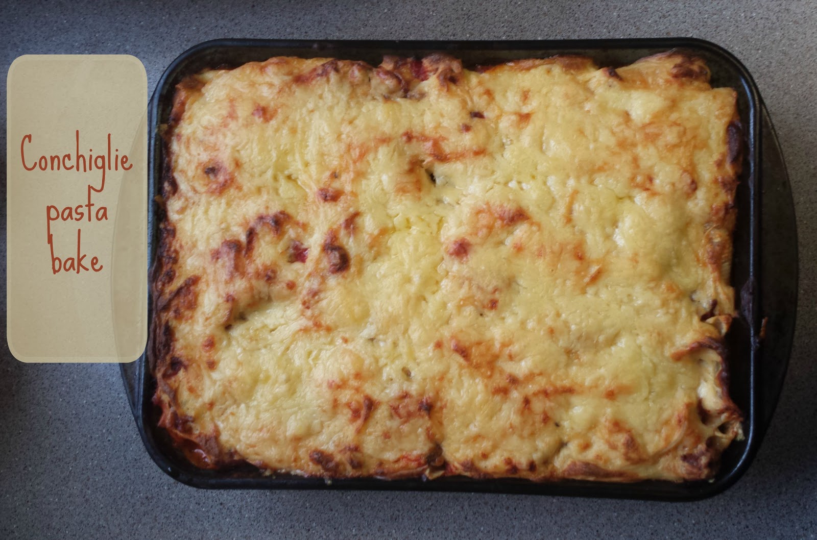 Meaty conchiglie pasta bake | Recipe (Slimming World friendly) - Stacey ...
