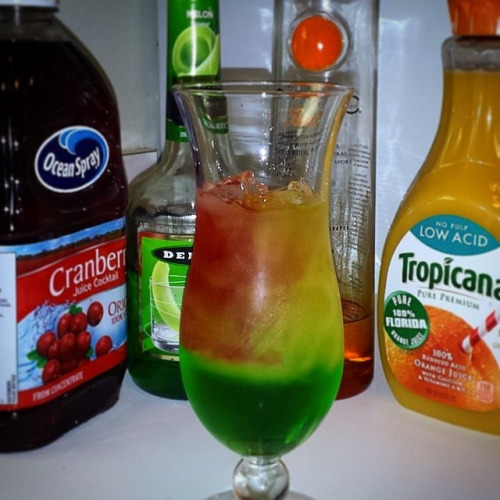 Blockbuster Libations: Superhero Cocktails and Mocktails