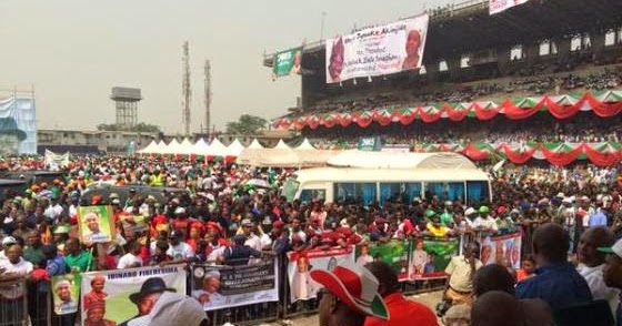 AMAZING STORIES AROUND THE WORLD: PDP Flags Of Presidential Rally In ...