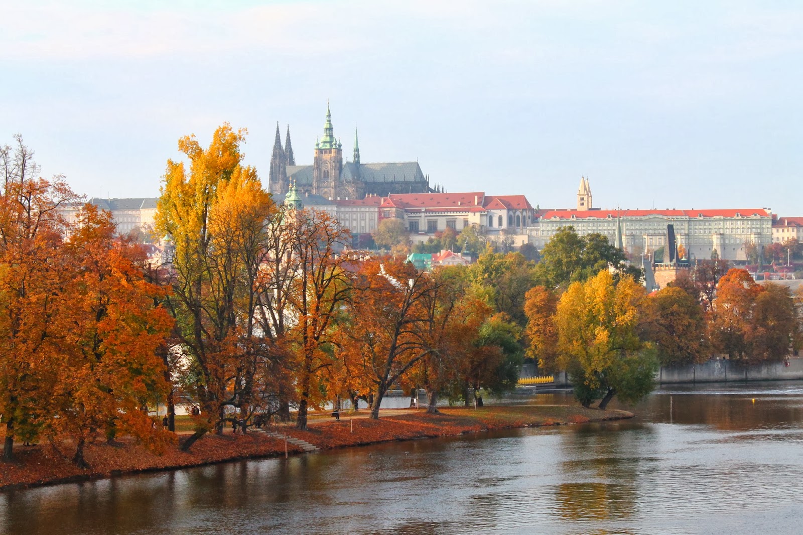 Travels and Trdelnik: Photo expose: Prague during Autumn