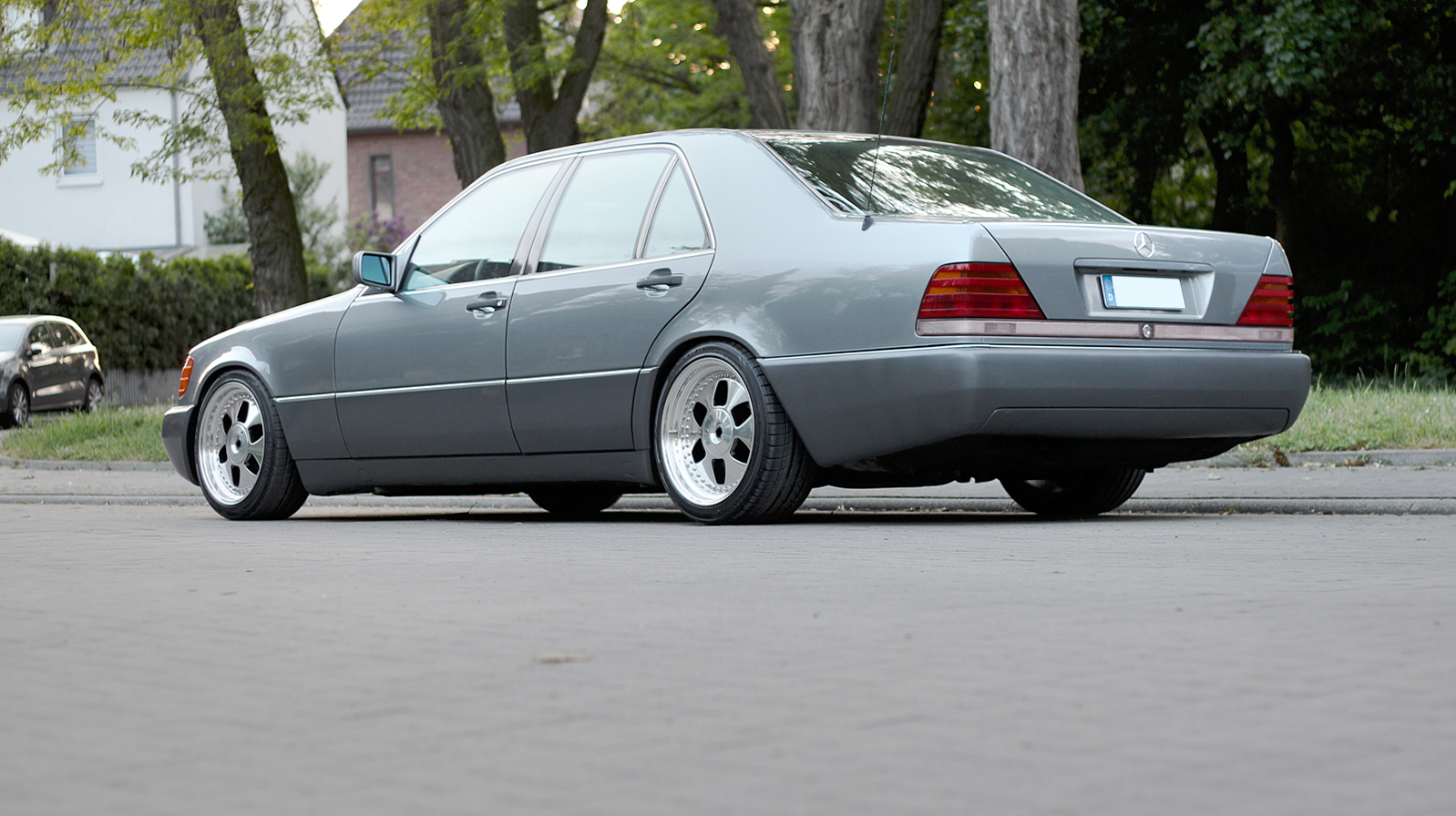 Mercedes-Benz W140 400SE on OZ MAE Wheels | BENZTUNING