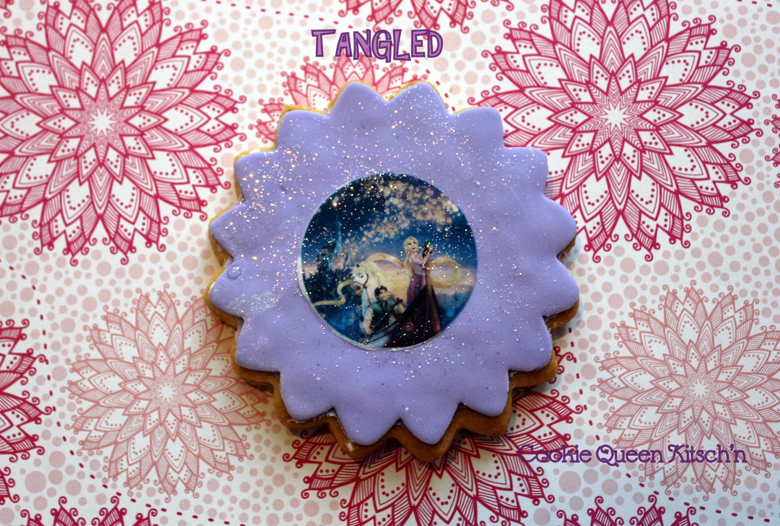 Cookie Queen Kitsch'n: Challenge No 8 - Tangled / Rapunzel Cake and ...