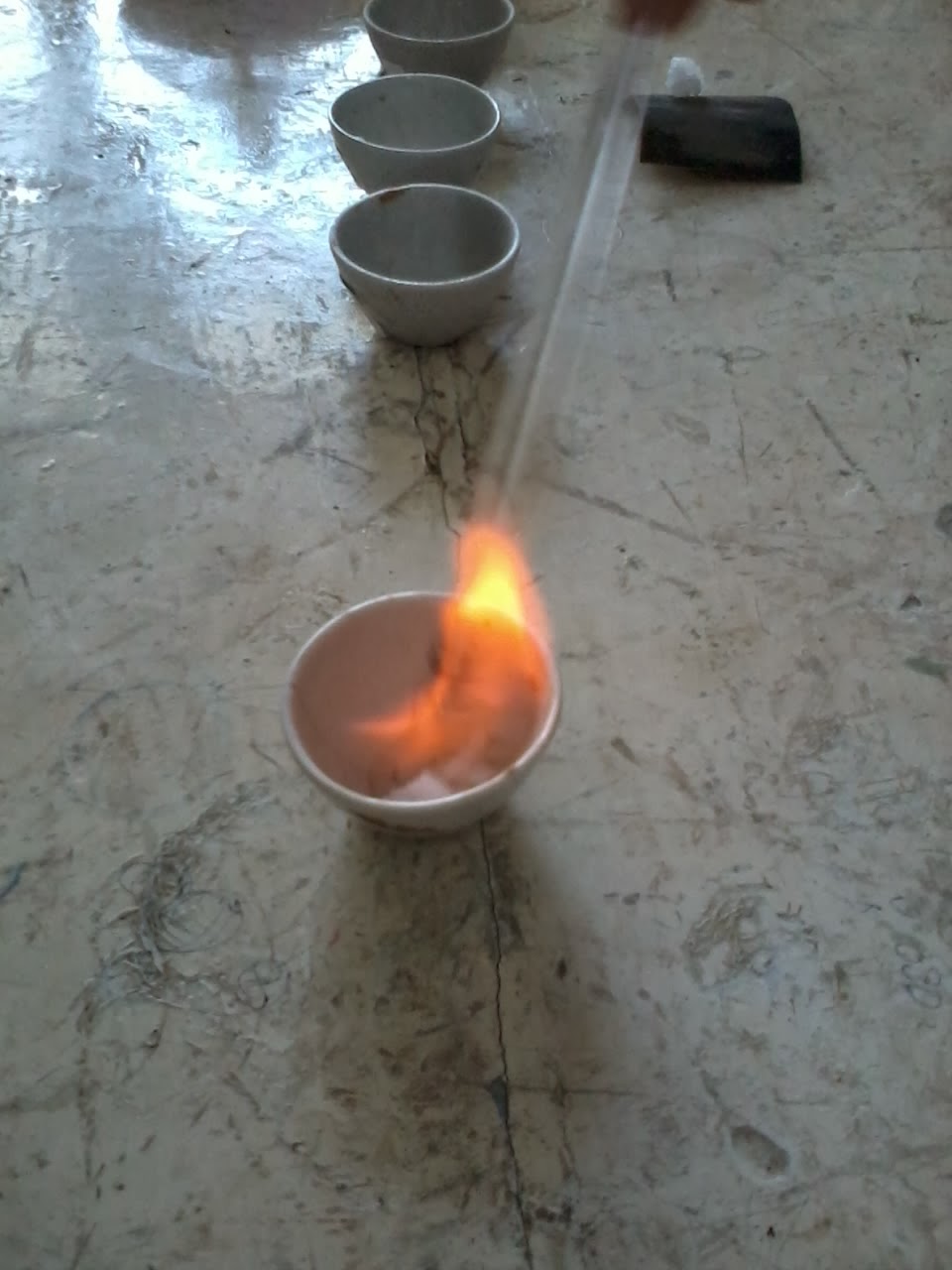 WORLD OF WORD: Laporan Praktikum Warna Nyala Api Logam Alkali dan ...