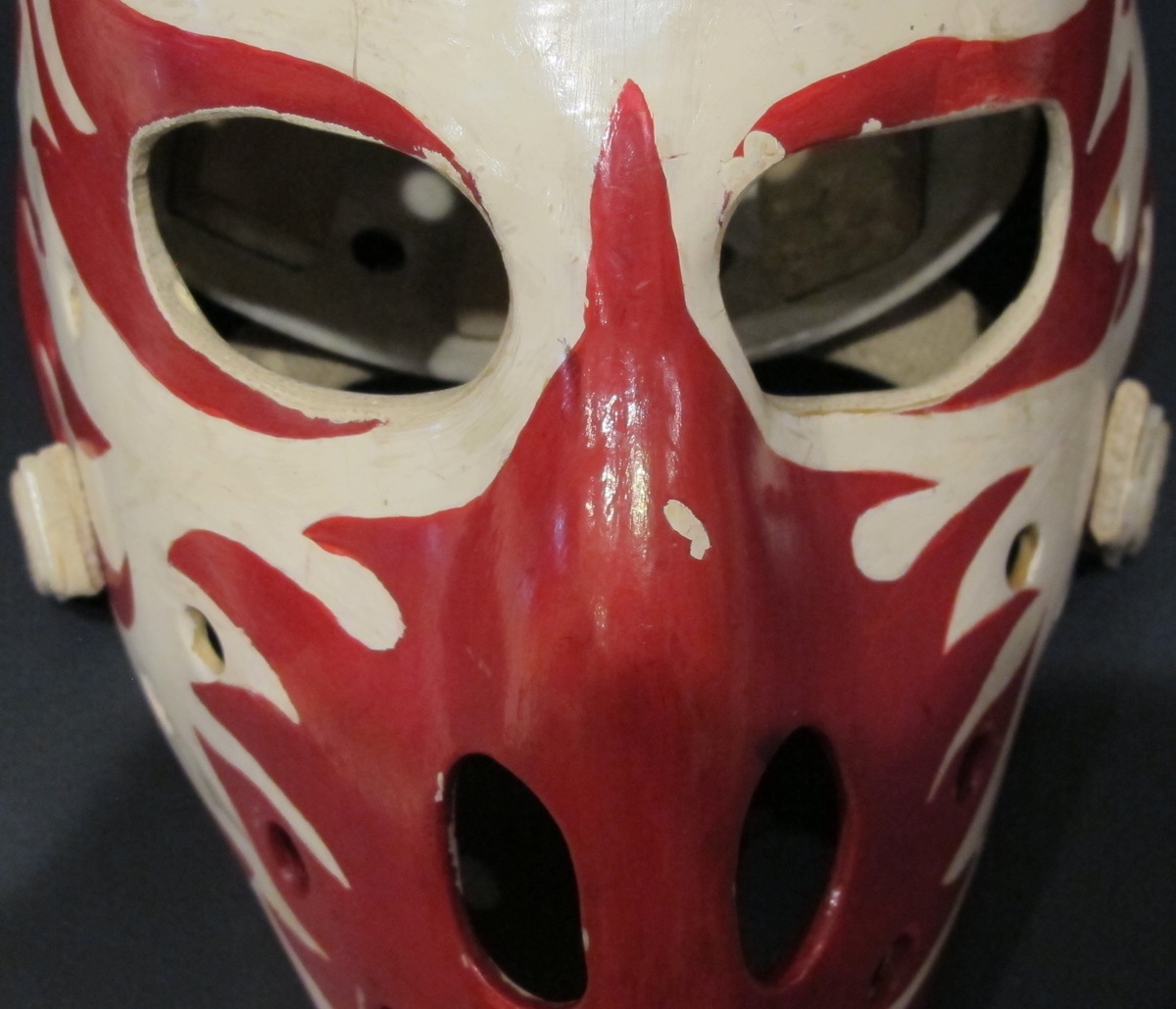 MY HOCKEY CARD OBSESSION: RATE MY MASK - Dan Bouchard