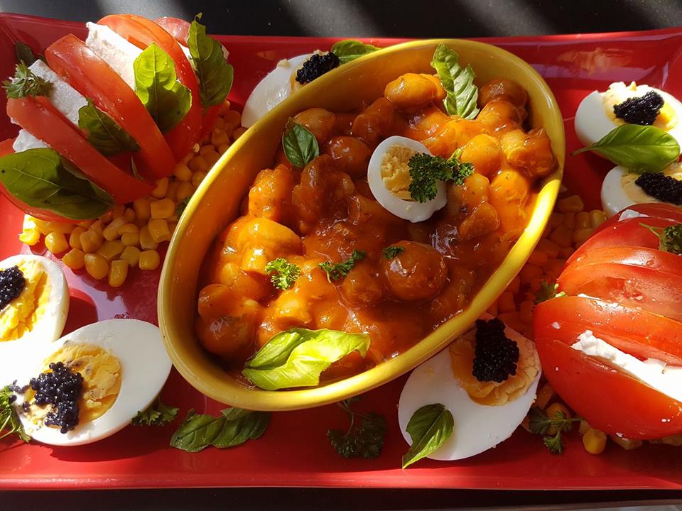 le buffet de Martine Api: Tomates féta - Champignons à la grecque