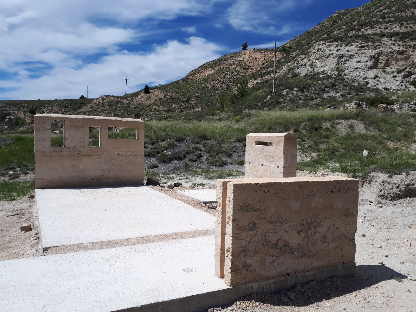 Fermín Font. Arquitecto Técnico: INTERVENCIÓN EN LOS MUROS DE TAPIA DE ...
