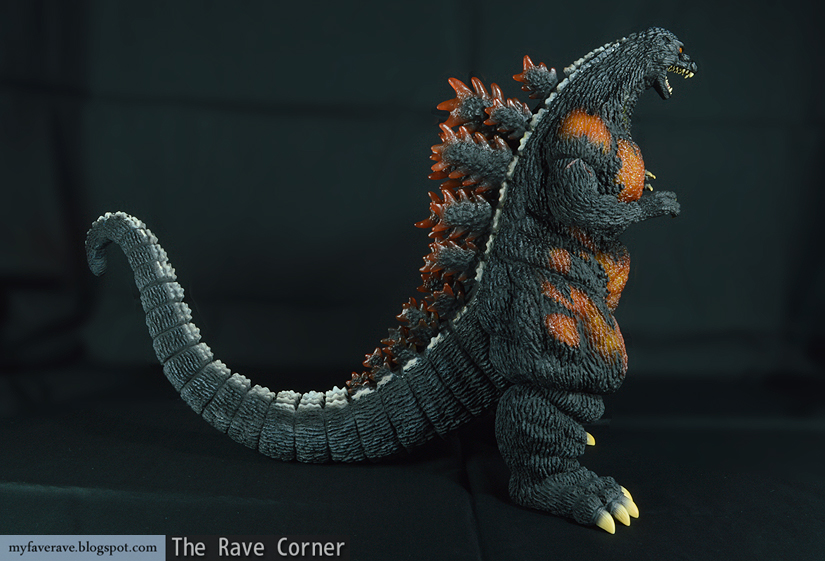 The Rave Corner: X-Plus Large Monsters Series Godzilla 1995 Review