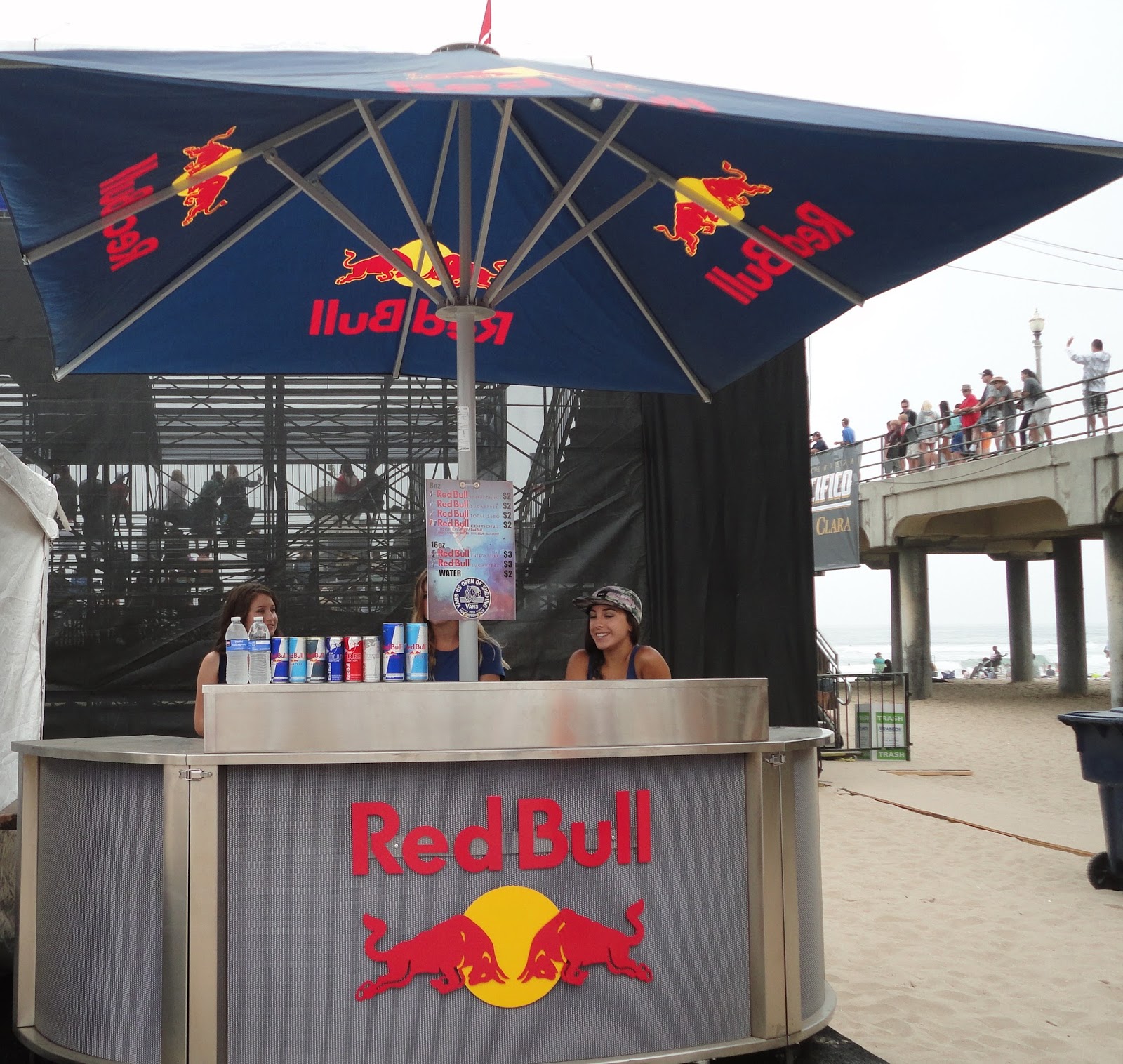 SurfWriter Girls: Red Bull – Where the Action Is!