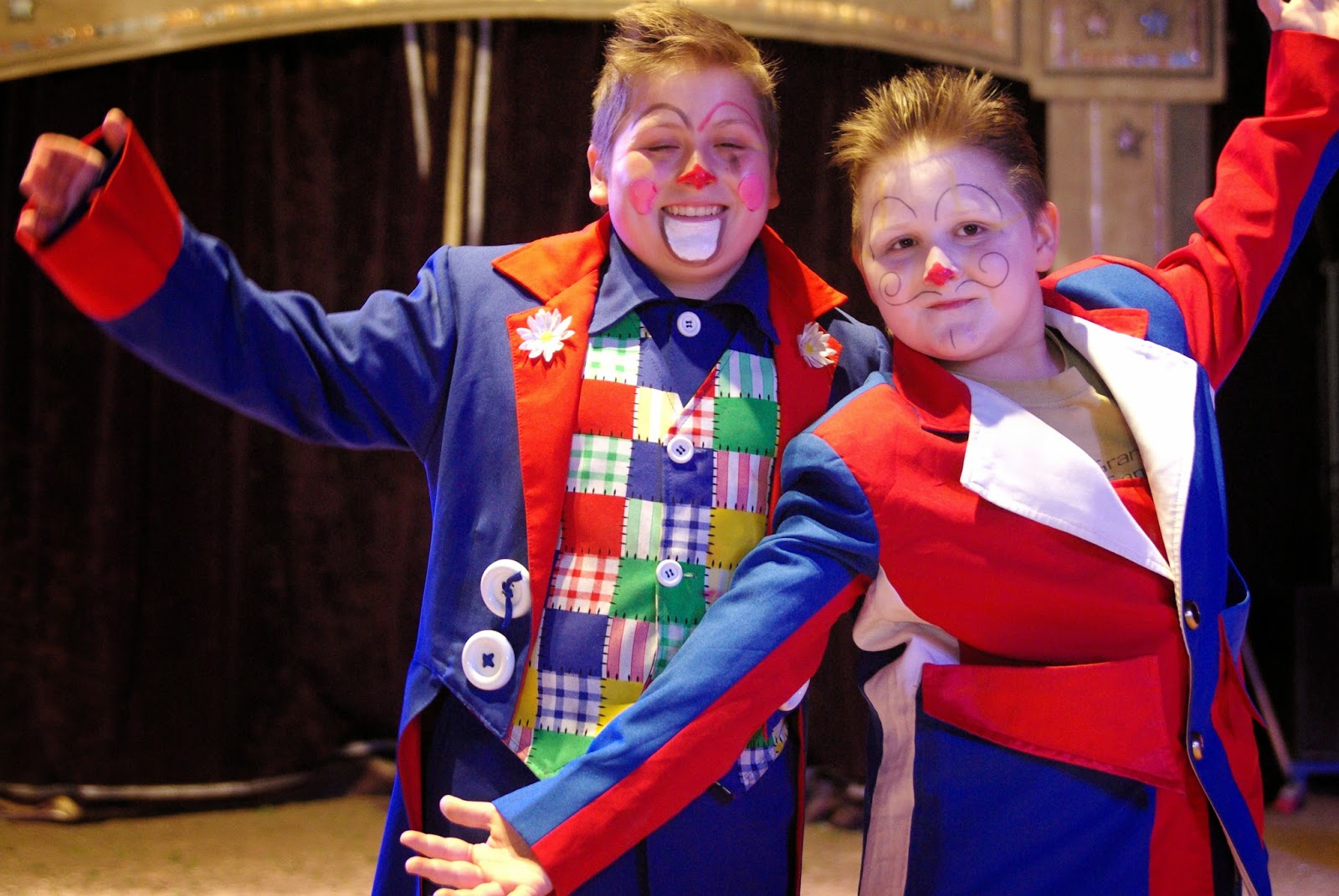 Hanauer Netz Zeitung: Circus Americano - eine große Familie