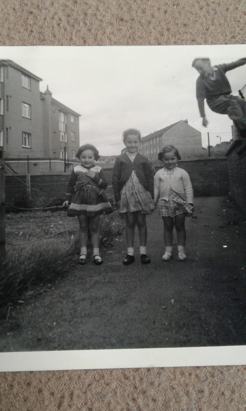6 Oxgangs Avenue 1958-1972 'The Stair' incorporating Oxgangs - A ...
