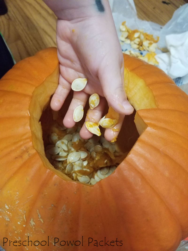 Bubbling Pumpkin Science Experiments | Preschool Powol Packets