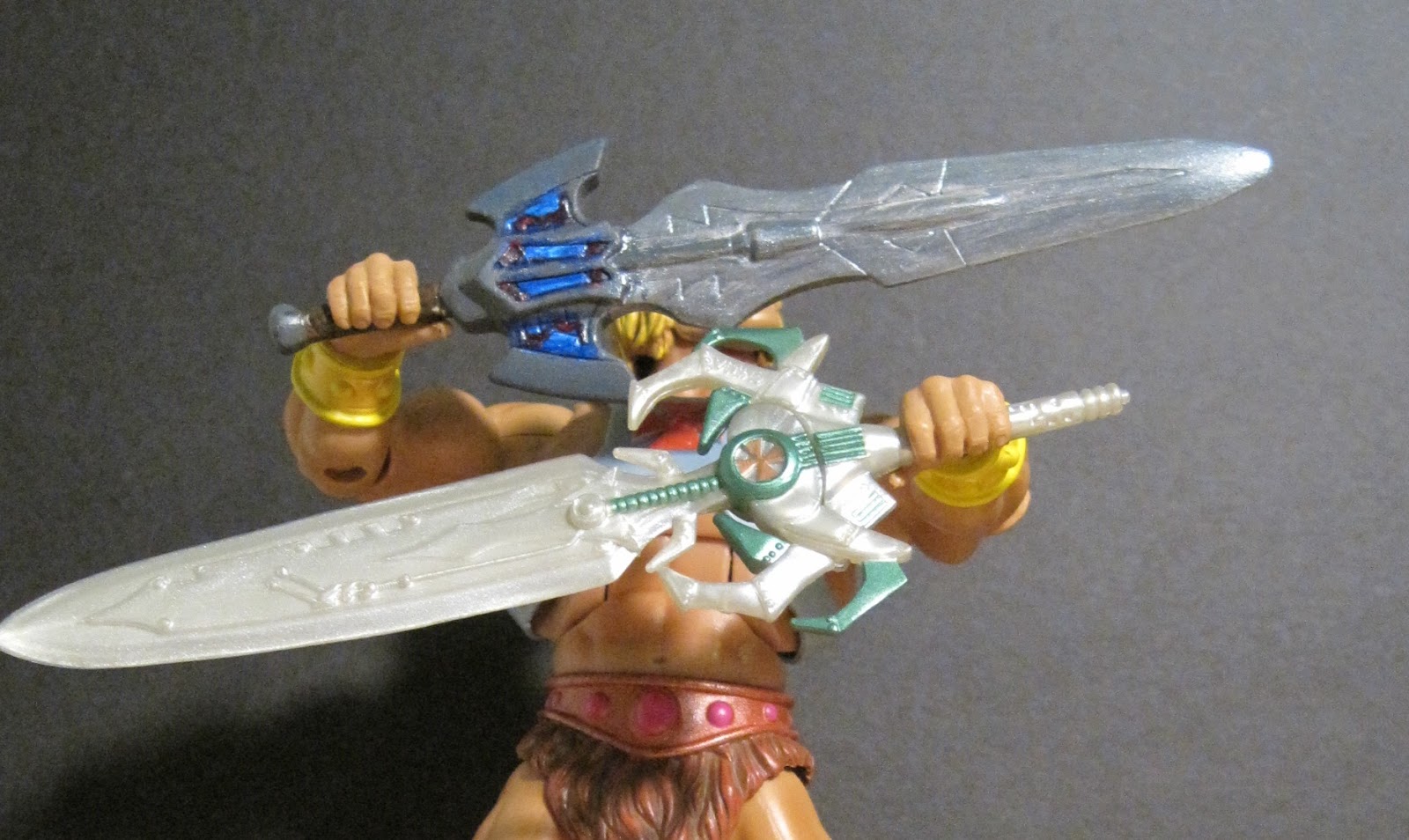 Toy Remix: Ebaying: He-Man 200x Accessories and Figures