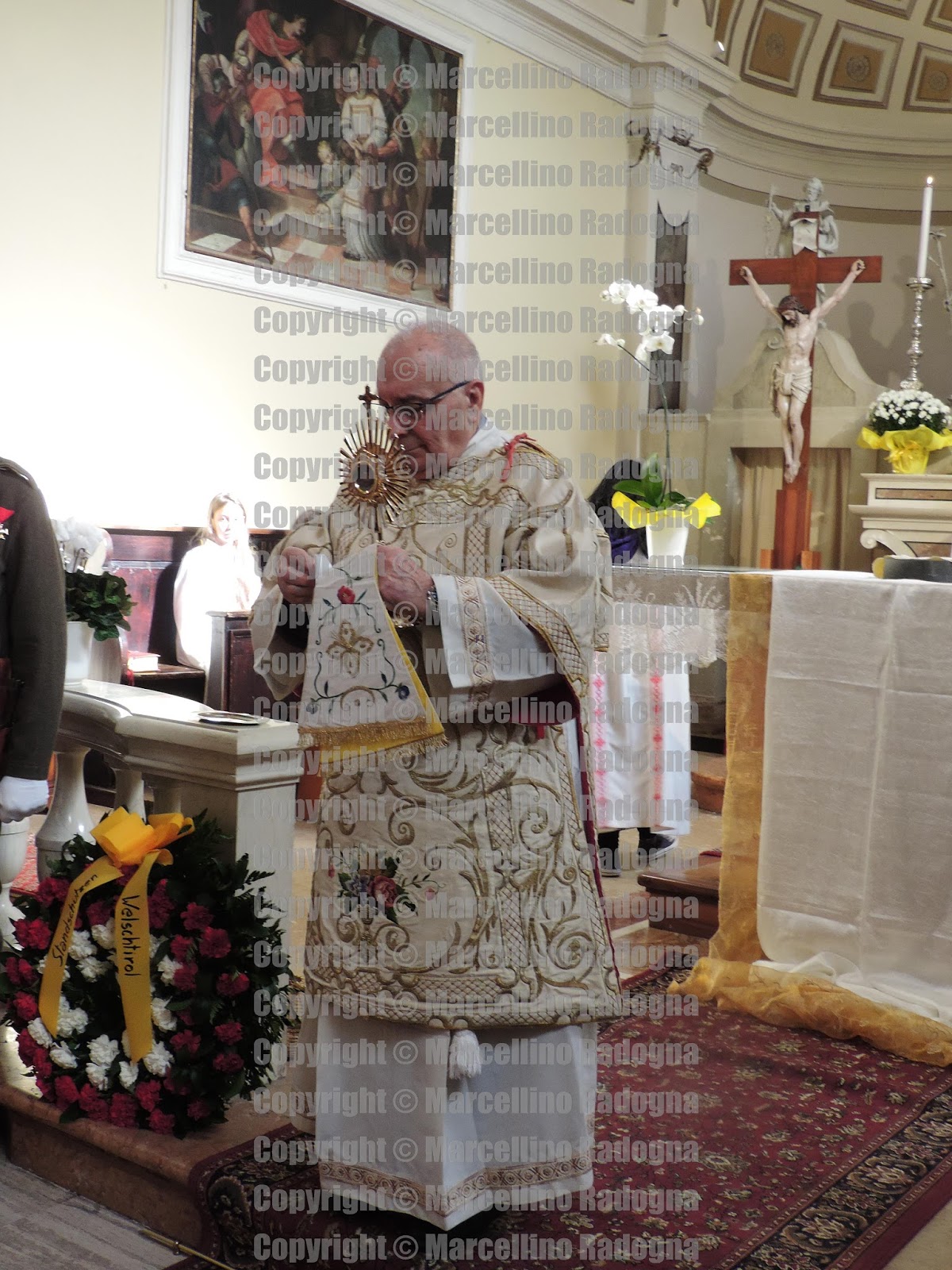 Marcellino Radogna - Fotonotizie per la stampa: Reliquia di Carlo Primo ...
