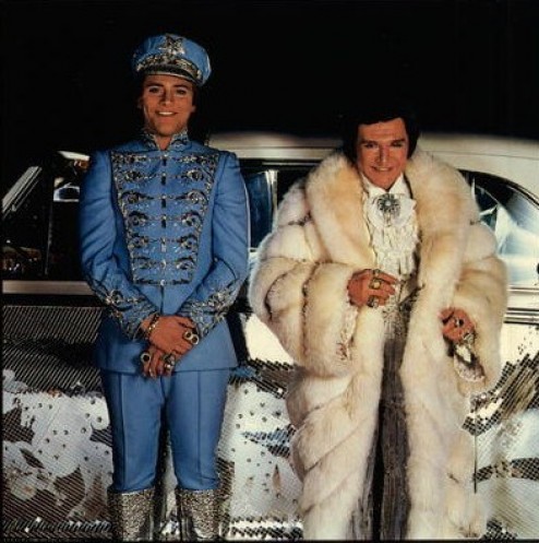 kenneth in the (212): Liberace You to the Bottom