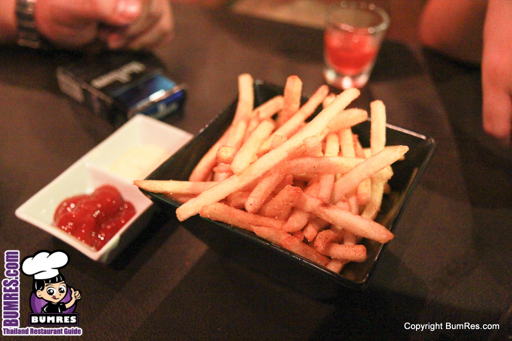 Restaurant Review - Bangkok (mostly) - All Around The World!: She Bar ...