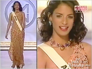 All That Beauty: Miss World 2002 Screen Capture : Parade of Nations