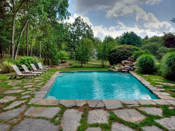 Looking Back at Joan Rivers’ Country House in Connecticut - Home ...