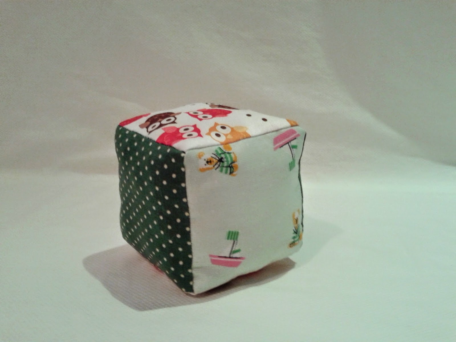 el meu raconet de patchwork: CUBOS DE TELA