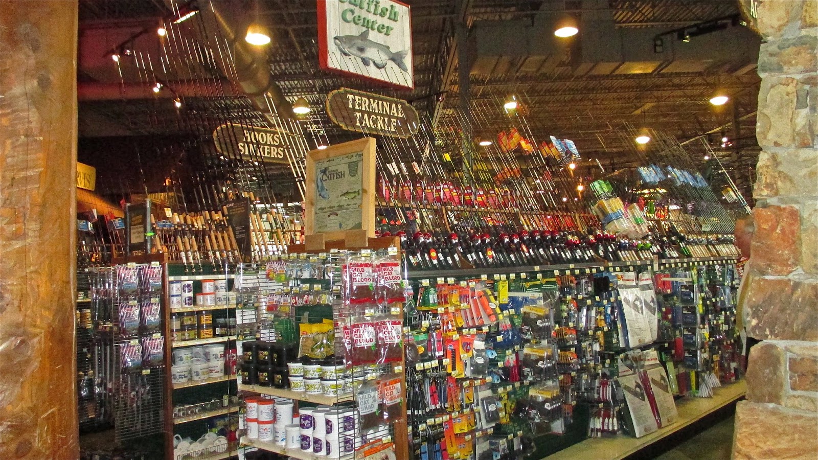 BLUE SKY AHEAD: Bass Pro Shop: Grapevine Texas -- The Story