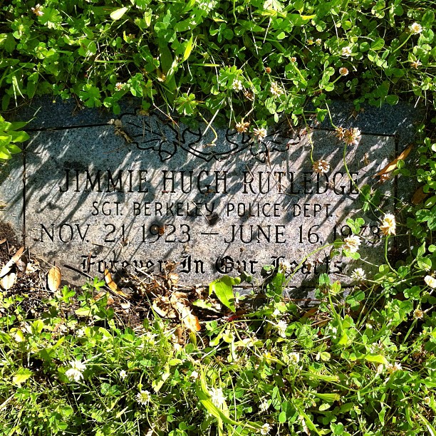 Lives of the Dead: Mountain View Cemetery in Oakland: Fallen Officers ...