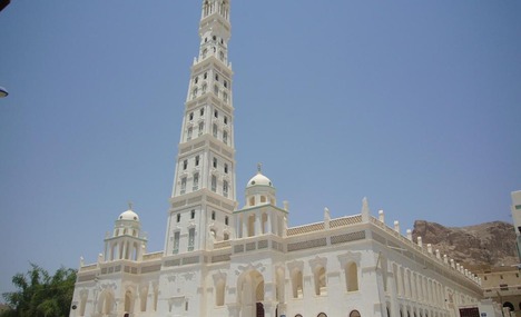 Welcome to the Islamic Holly Places: Al Muhdhar Mosque (Tarim) Yemen