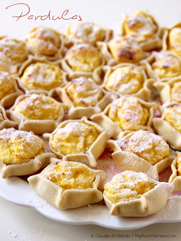 My Ricettarium: Pardulas sarde (formaggelle o casadinas)