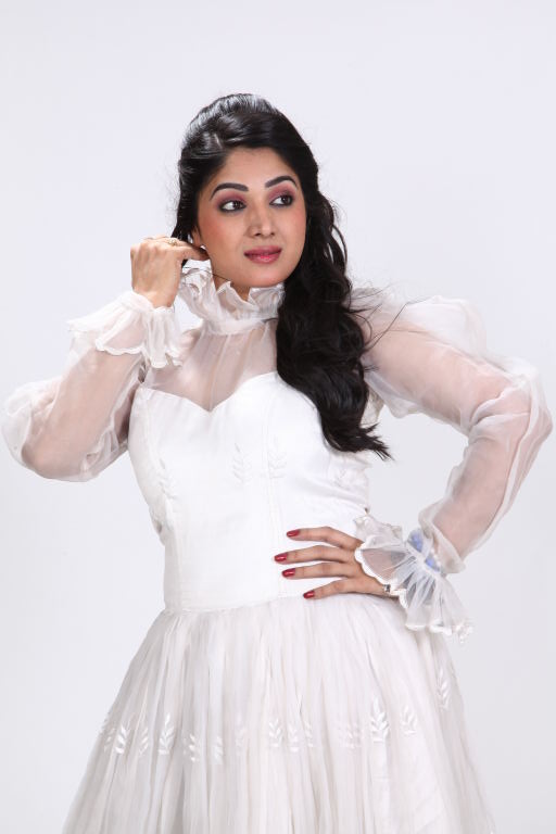 Avanika New Stills HQ Photos - Hot PHOTOSHOOT Bollywood, Hollywood ...