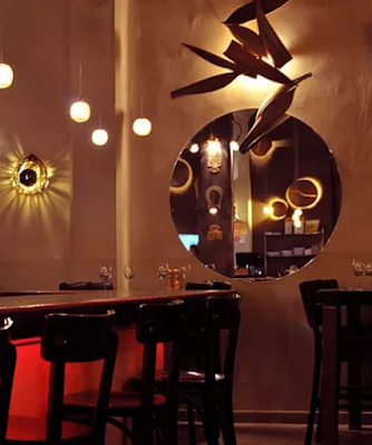 Gradient Mirror - Glass Installations