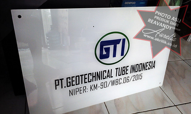 tempat brosur jual frame akrilik frame poster kotak saran plang nama ...