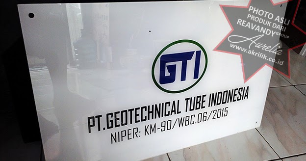 tempat brosur jual frame akrilik frame poster kotak saran plang nama ...