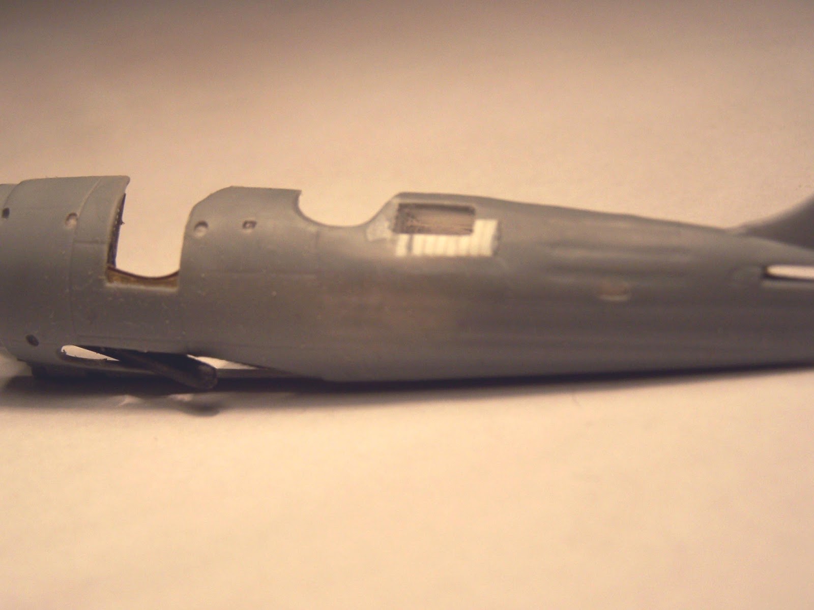 Modele z Szachownicą: PWS 16 bis (luty 2009, Lotnictwo II RP # 1)