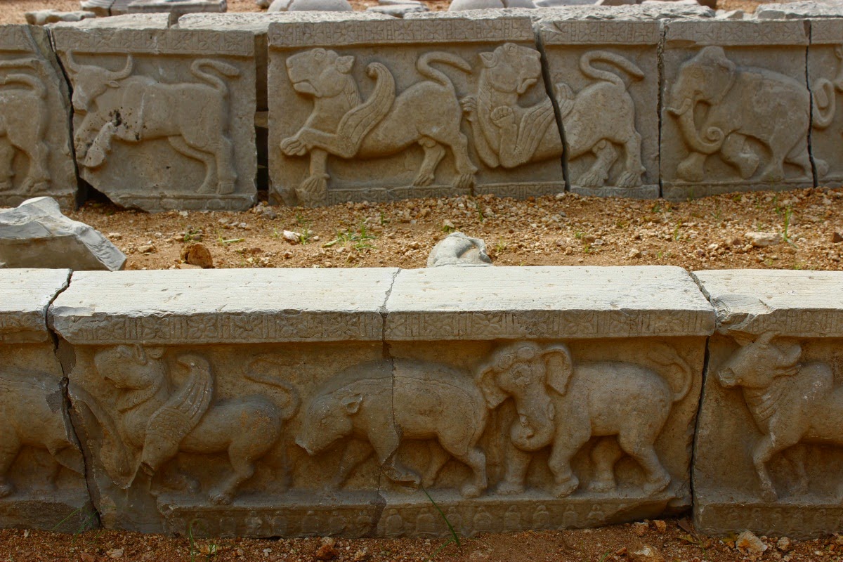 Journeys across Karnataka: Ruins of a Stupa, Kanaganahalli-Sannati