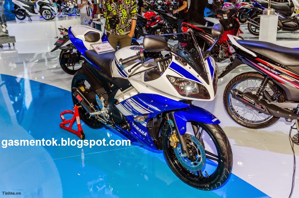 Galeri Foto Yamaha R-15 Lengkap | Kabar Otomotif Indonesia