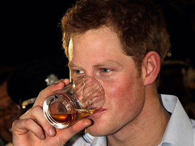 Hd wallpapers For Desktop: Prince Harry Profile and Pics
