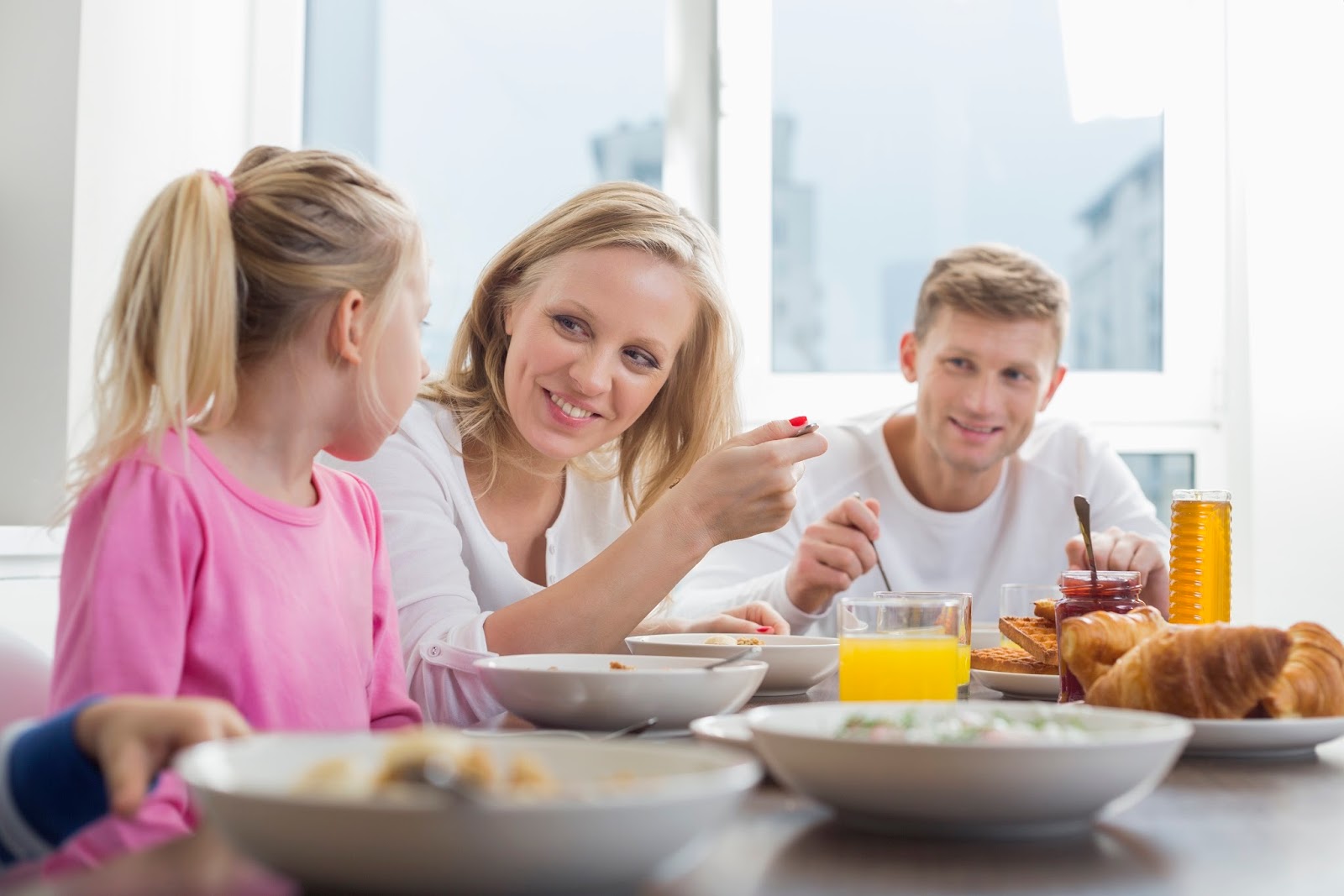 Snappily Ever After: 10 Tips for Better Family Meals