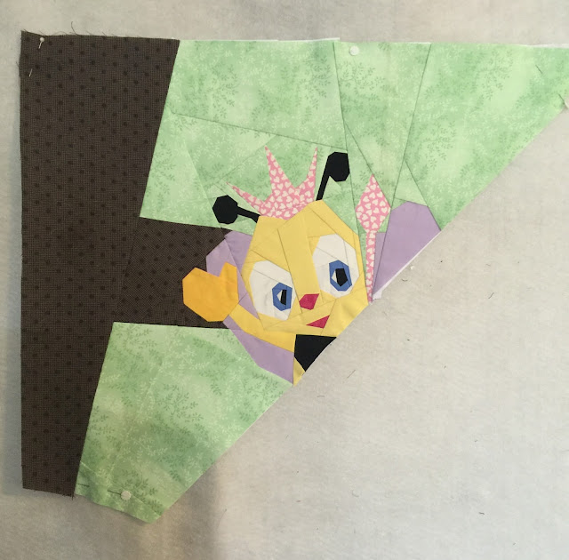 Quilt Art Design: Honey Bees Quilt A Long - Week #1