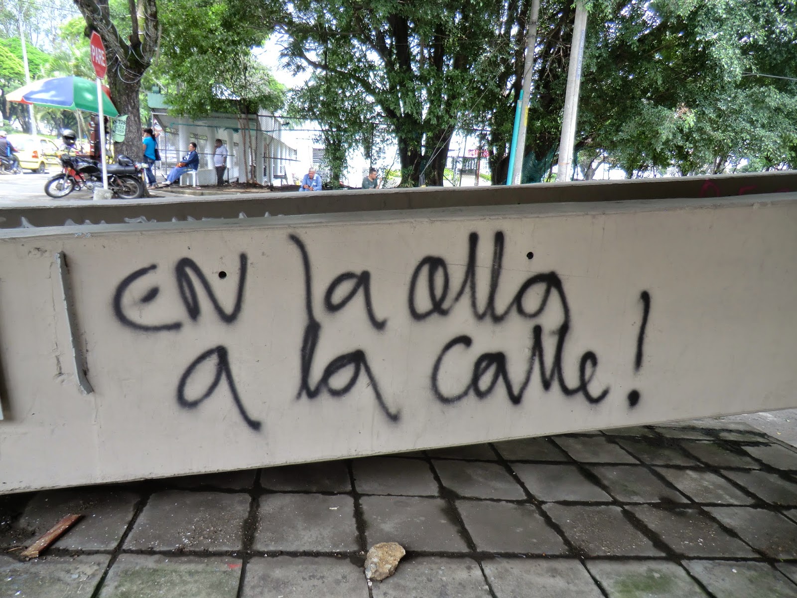 Graffitis: Décimo - ß: Graffitis Yurgaky.