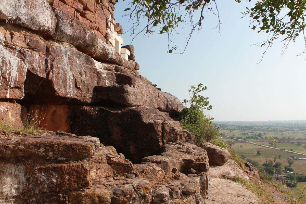 Journeys across Karnataka: Temple on a ledge, Gajendragad